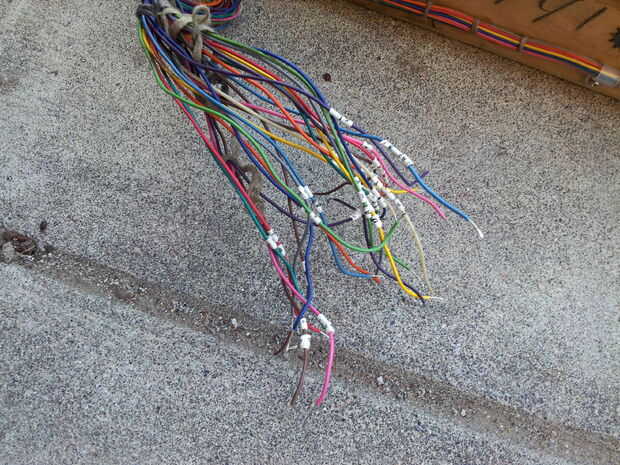 Arduino MIDI teclado de Pedal de pie / Paso 2: Obtención de los pedales - askix.com