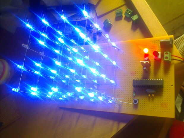 Simple LED cubo de 4 x con Arduino / 328p - askix.com Simple LED cubo de 4 x con Arduino / 328p - askix.com