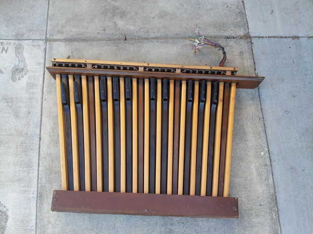 Arduino MIDI teclado de Pedal de pie / Paso 2: Obtención de los pedales - askix.com