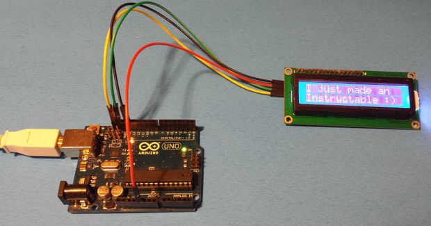 Cómo conectar una LCD serial a un Arduino UNO / Paso 1: Conectar la electrónica - askix.com