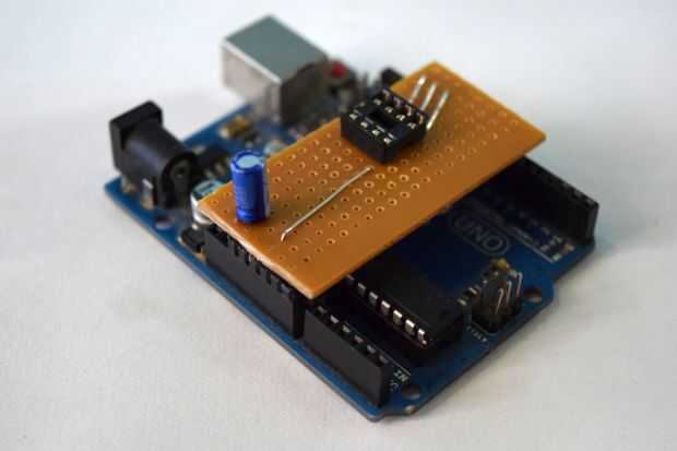 Escudo de programación de Arduino Attiny - askix.com