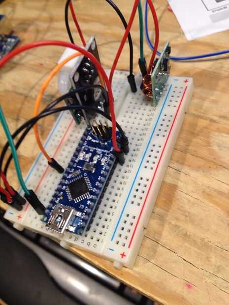 Simple Arduino Wireless anti-robo alarma - askix.com