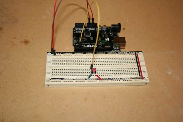 Probador de tiempo de reacción de Arduino / Paso 2: Realizar el circuito - askix.com
