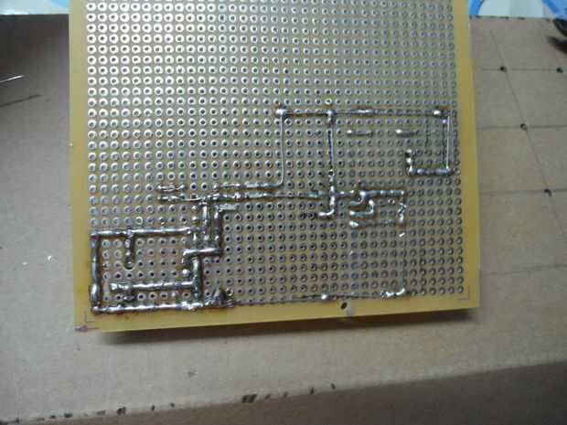 Simple LED cubo de 4 x con Arduino / 328p / Paso 3: Crear el circuito ... Simple LED cubo de 4 x con Arduino / 328p / Paso 3: Crear el circuito ...